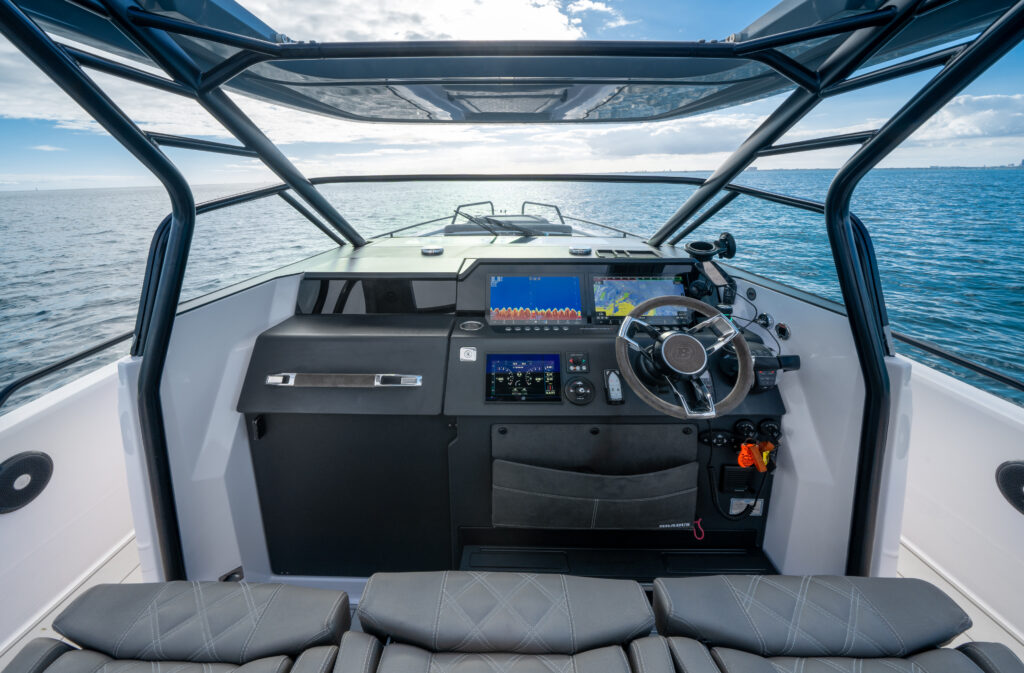 VIP boat Miami to Bimini and Keys – Amazing Adventure